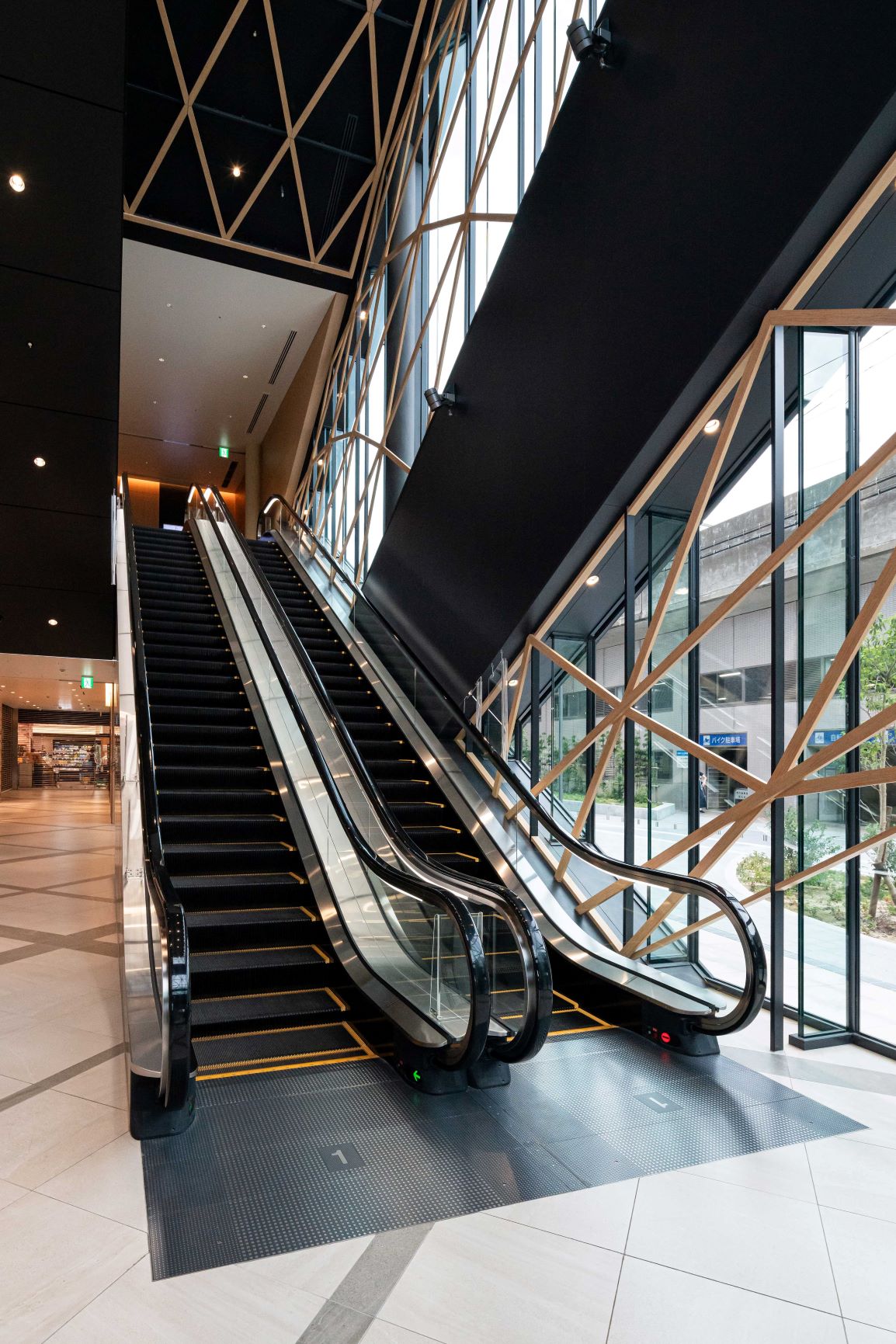 Fujitec Global Website｜Elevators, Escalators, Moving Walks